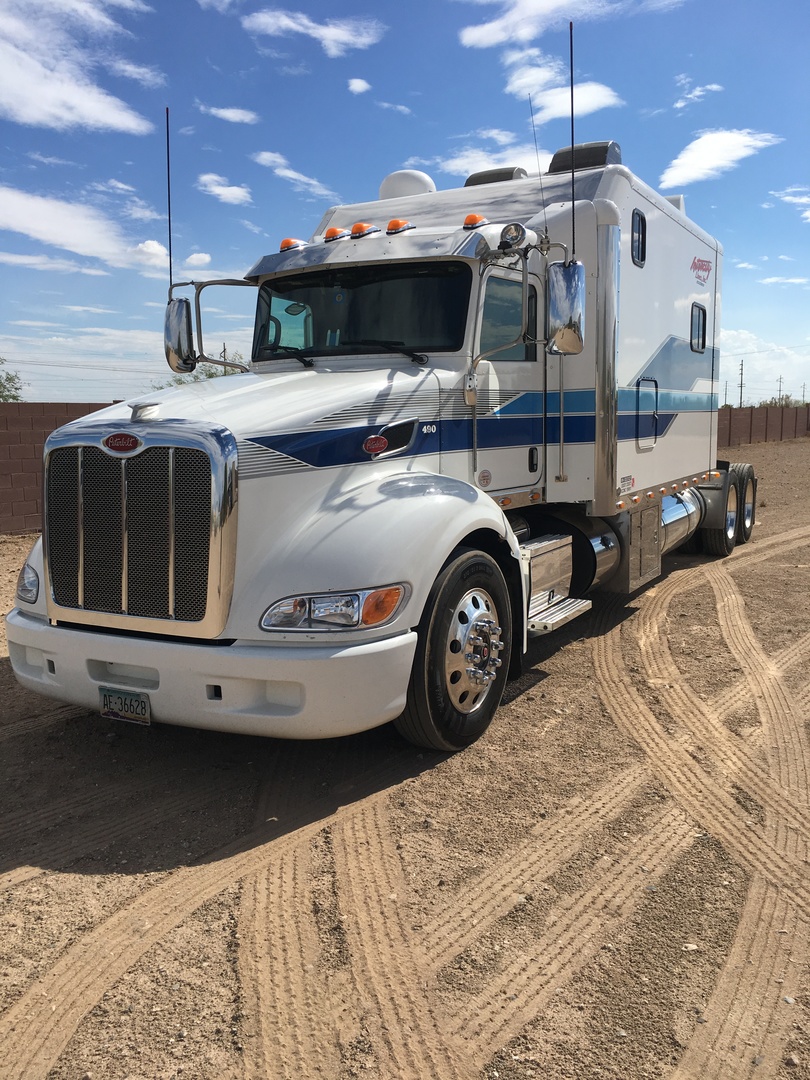 Peterbilt Ari Legacy Sleepers