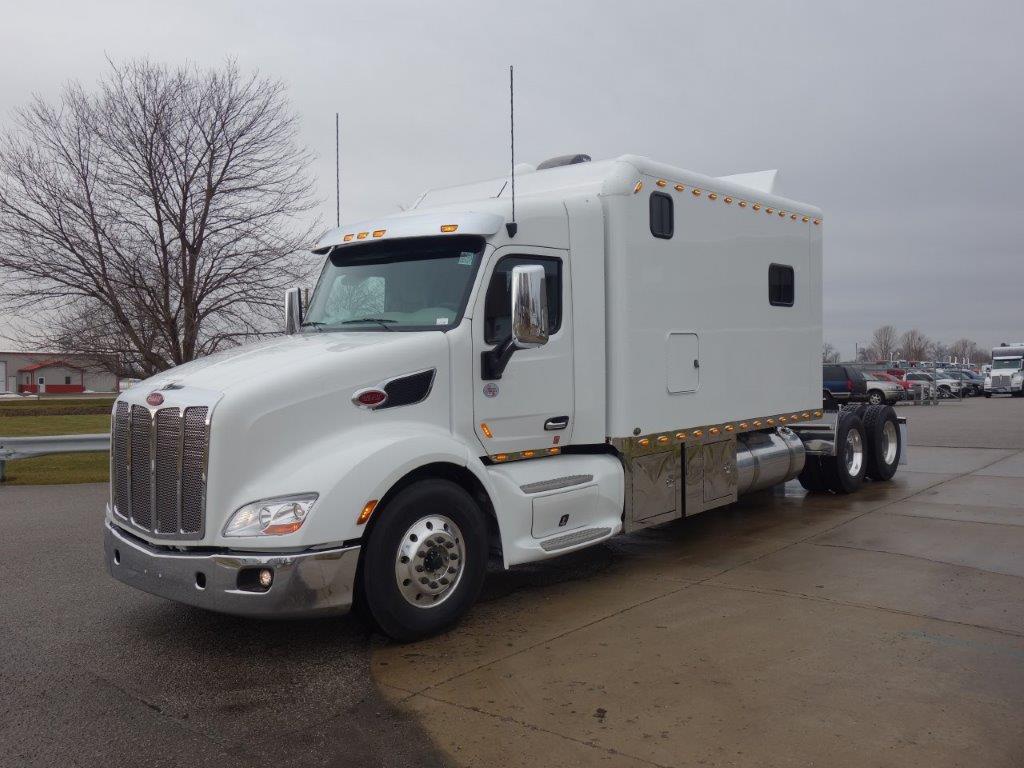 Peterbilt Sleeper