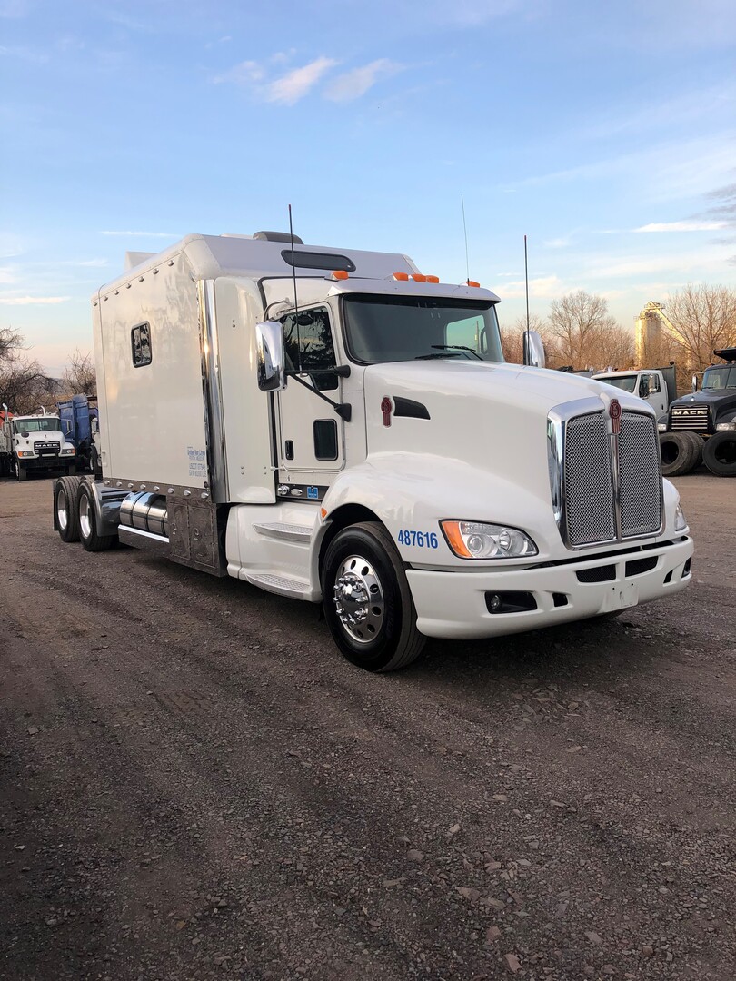 Used Trucks :: ARI Legacy Sleepers